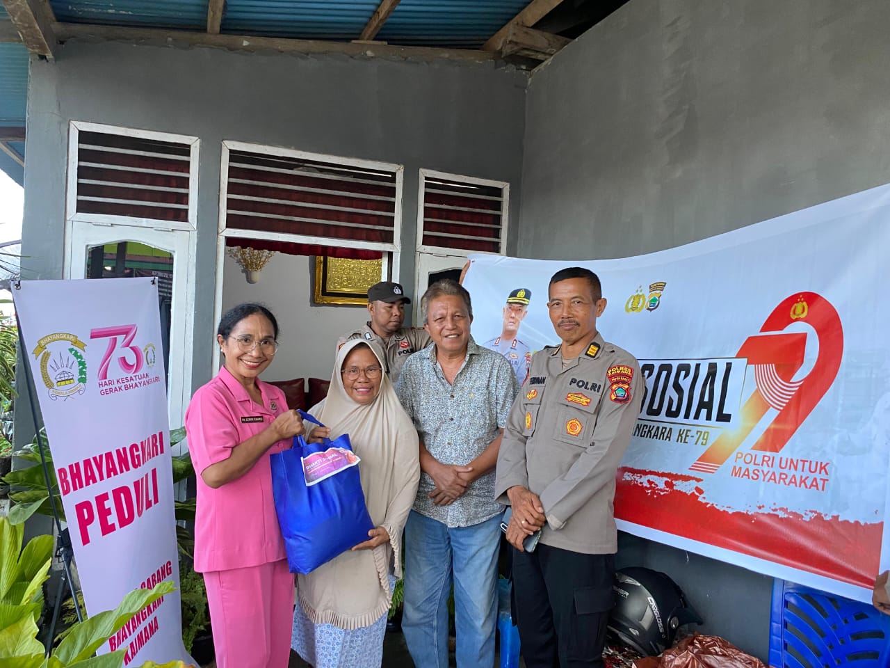Sambut HUT Bhayangkara Ke 79 Bakti Sosial Bagi Bansos Ke Purna Wirawan Dan Warakauri – Sokama.id